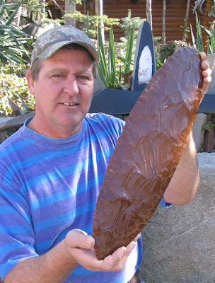 FLINTKNAPPING HALL OF FAME: COLE HURST; Flintknapping Hall of Fame ...